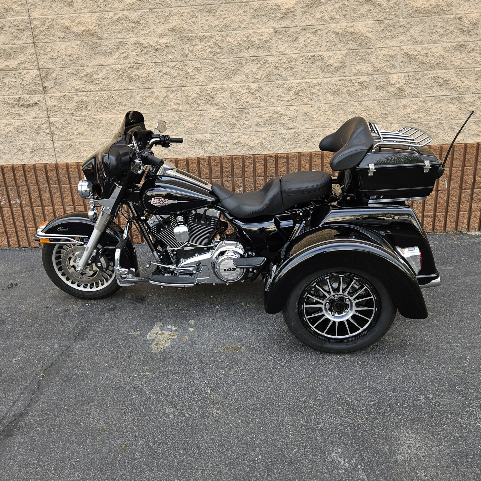 Harley-Davidson independent suspension trike conversion kits